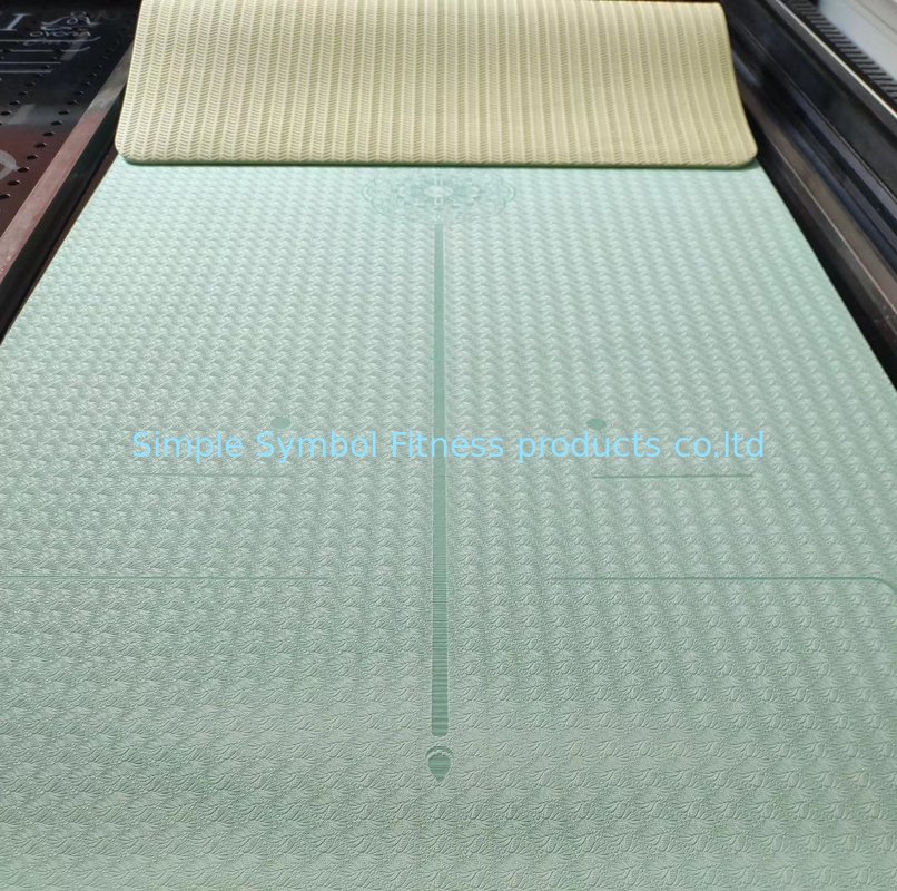 Two Tone Yoga Mat / Harmless Thermoplastic Elastomer, Comfortable Non Toxic Fitness Mat, non skid yoga mat Green supplier